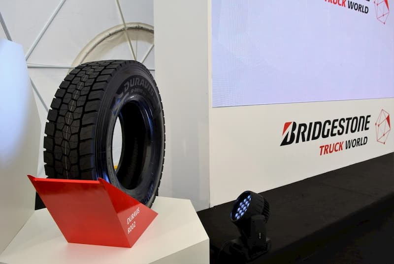 Bridgestone Duravis R002 logra el mejor rendimiento en la categoría de ...