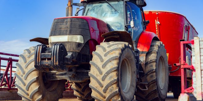 Ruedas tractor: peso y rendimiento de los neumáticos agrícolas